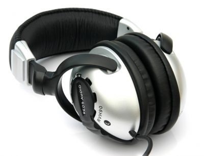 Dynamic, Condenser and Valve Microphones for Studio and Stage - Red5 Audio